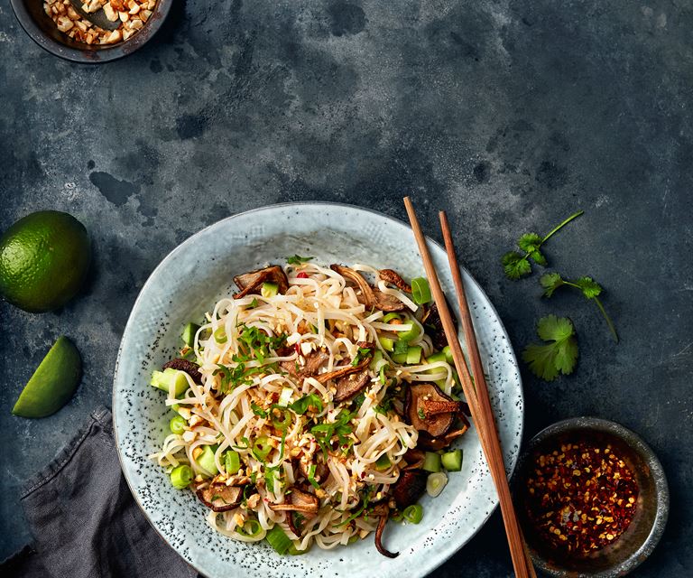 Thai wok med kyckling och nudlar