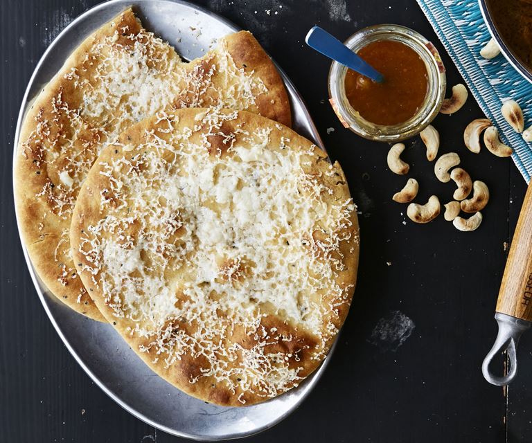 Ostgratinerade naanbröd | Recept från Santa Maria
