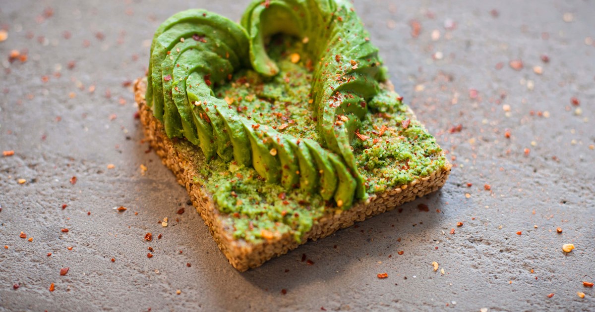 Smørbrød med brokkoli-pesto og avokado | Santa Maria